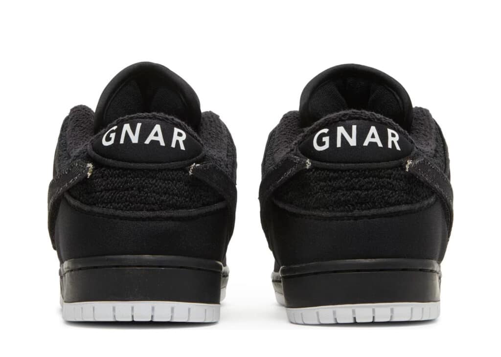 Buy Nike SB Dunk Low Gnarhunters Online in Australia | KickSTW