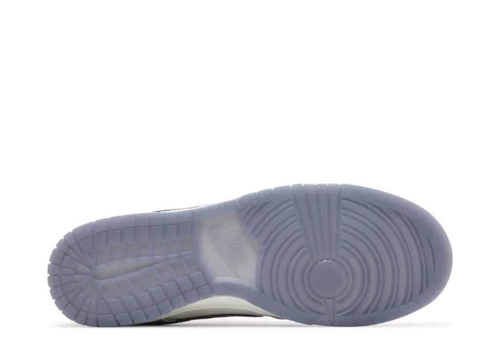 Buy Nike Dunk Low SE Light Carbon Online in Australia | KickSTW